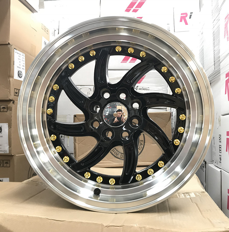 15 Inch 4 Hole Customized Size Car Alloy Wheels , Alloy Automotive Rims ...